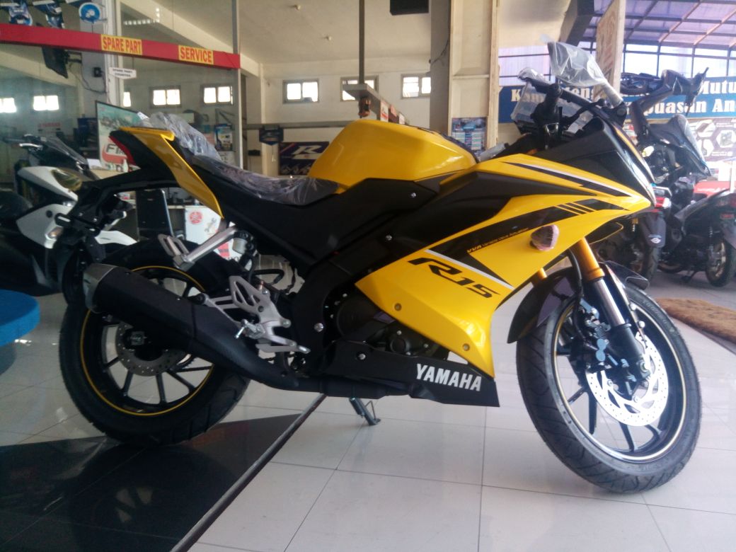 New R15 Kuning USD Warna Emas Sudah Mendarat Di Tulungagung… Harganya ...